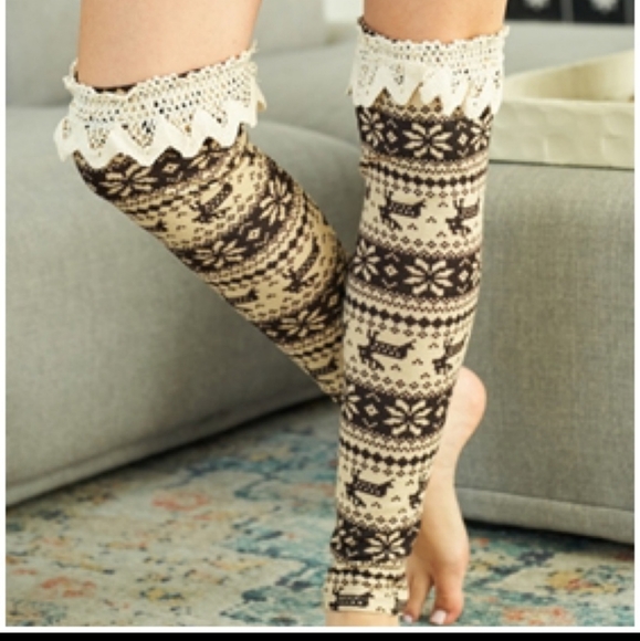 Ryu A'reve | Accessories | Ryu Areve Crochet Lace Leg Warmer | Poshmark